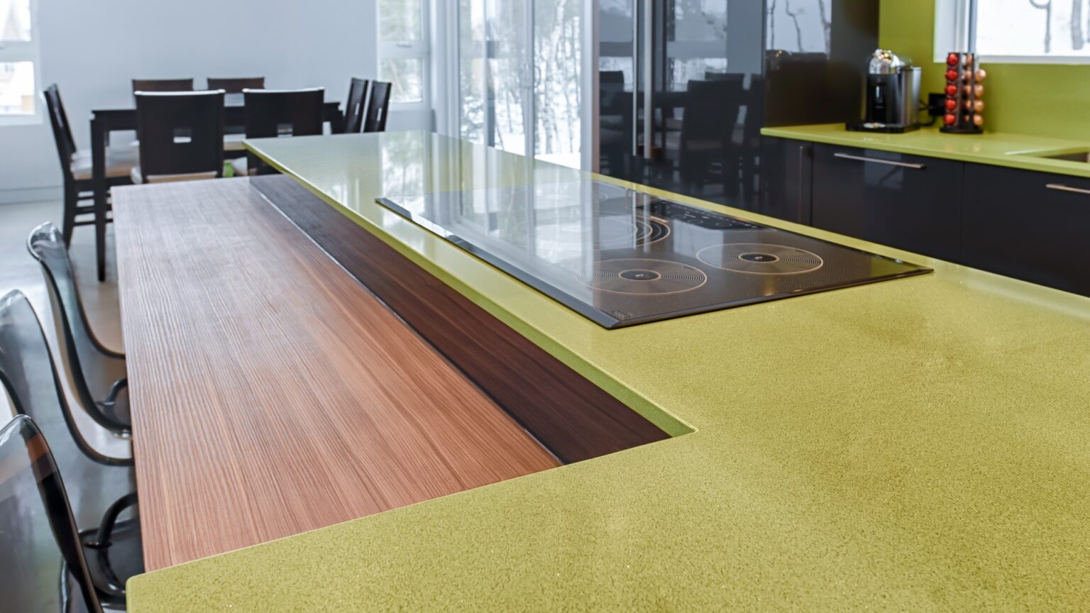 15 Inspiring Kitchen Quartz Countertop Ideas