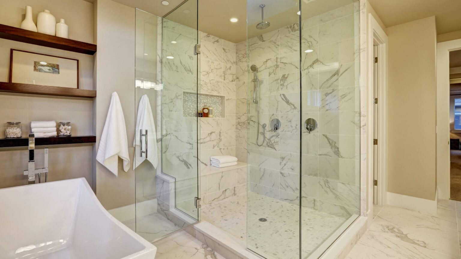 15 Large Tile Shower Ideas for a Stunning Bathroom Makeover