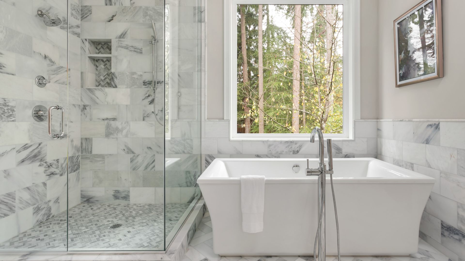 15 Large Tile Shower Ideas for a Stunning Bathroom Makeover