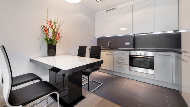 11 Tile-to-Tile Floor Transition Ideas and Tips